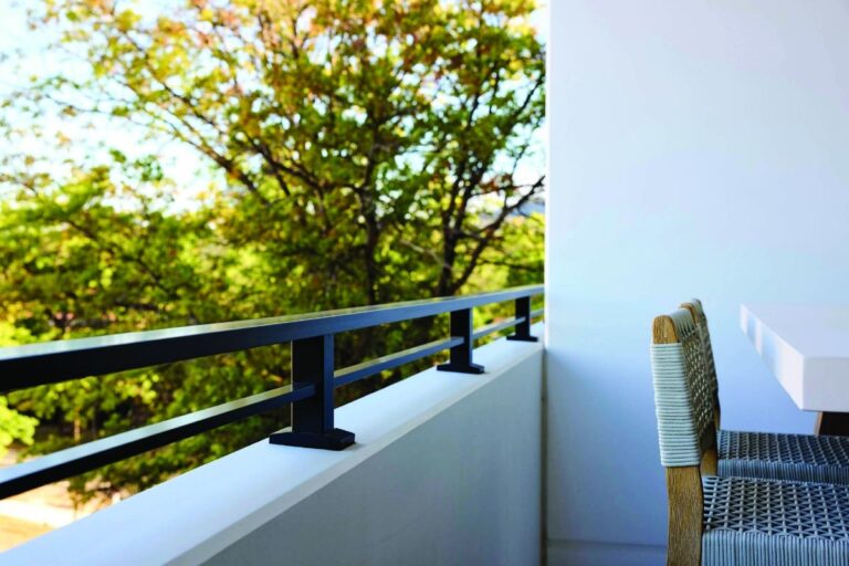 Handrail Panel System | Apexa